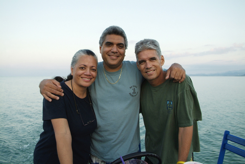 Check Six – 2006: Ro Johnson | Retiree News