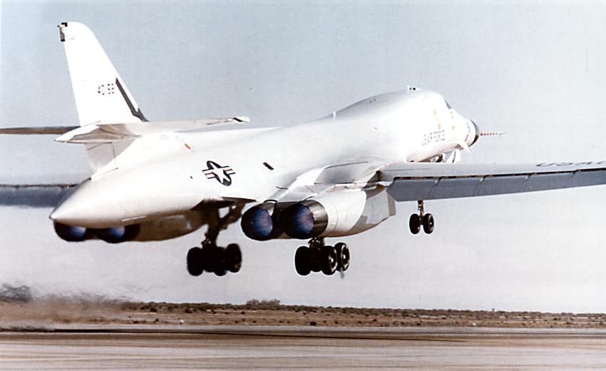 Check Six – 1974: First Flight: Rockwell B-1A Lancer | Retiree News