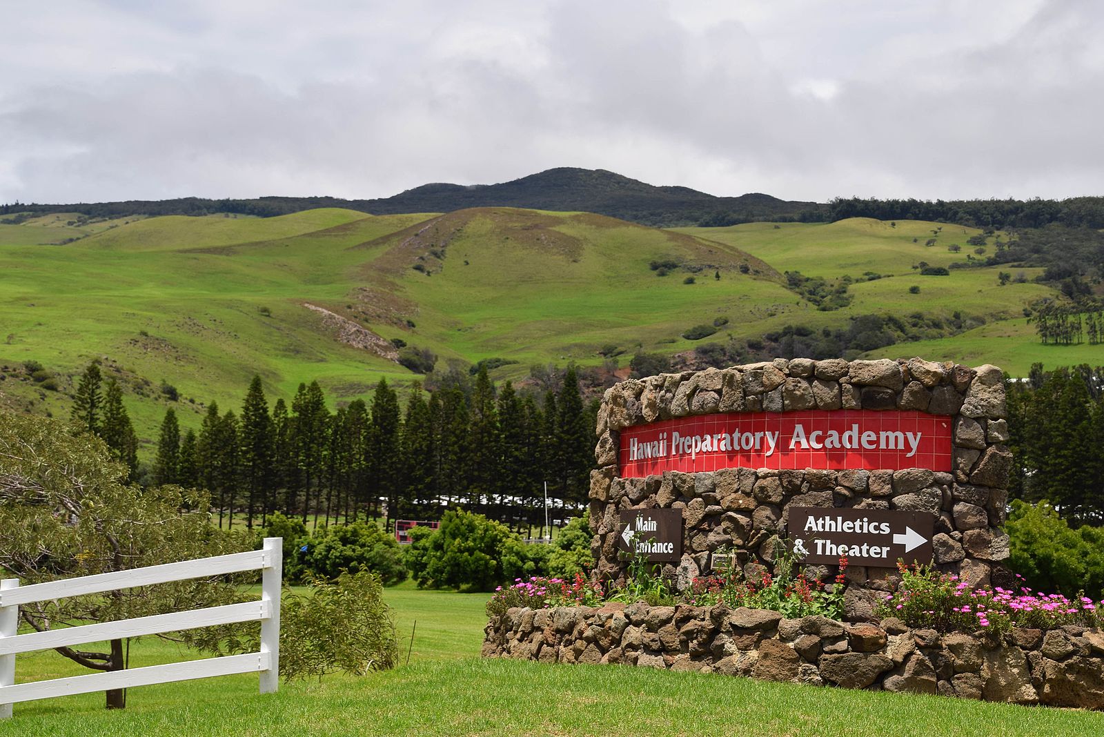 Off Track: Hawai‘i Preparatory Academy | Retiree News